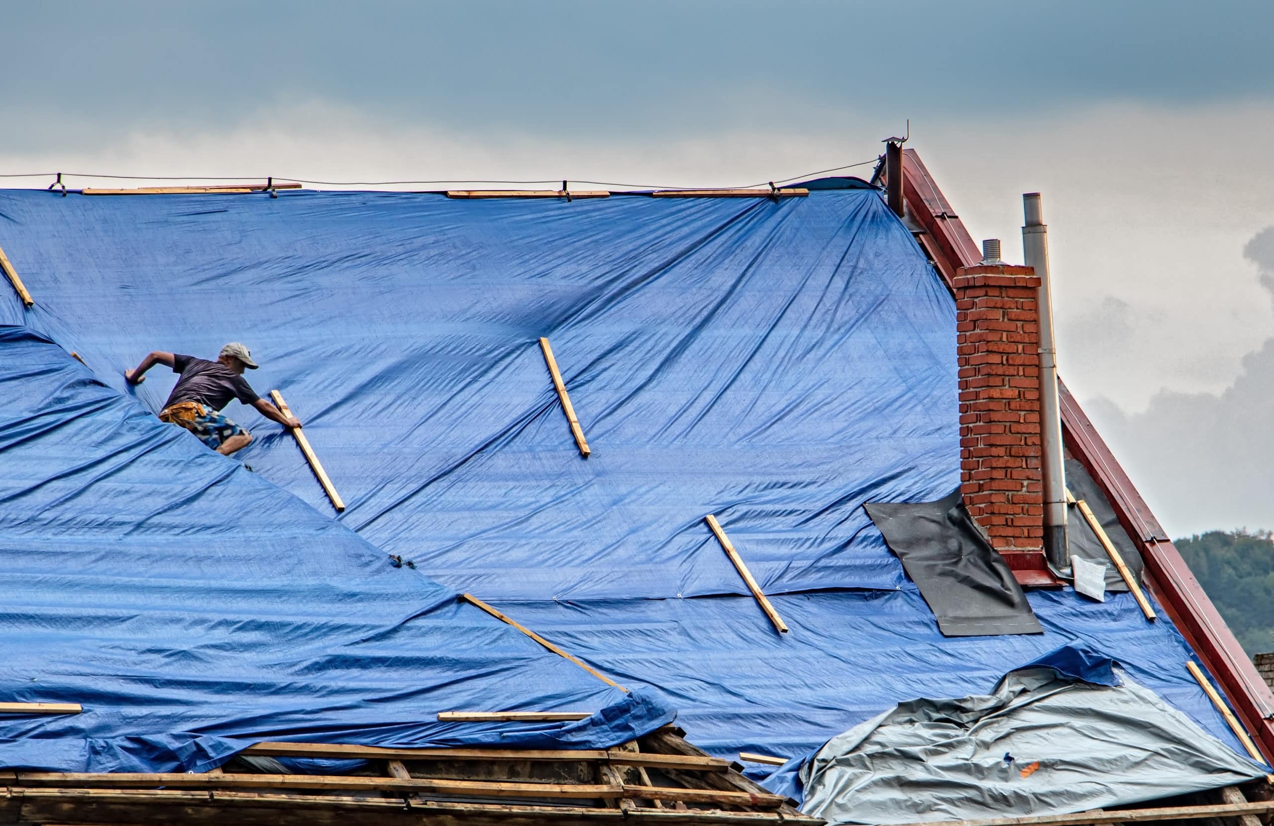 Is Roofing In The Rain A Bad Idea Roofing Guide For 2024 