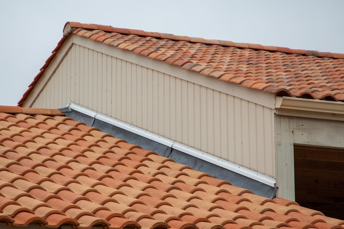 How To Install Drip Edge Flashing On Your Roof?